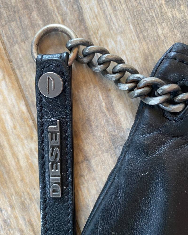Renueva Tu Closet - Cartera Diesel