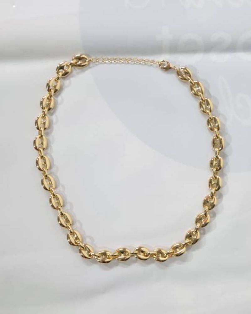 Renueva Tu Closet - Collar Amphora